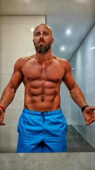 Abdo Feghaly - IT Specialist & Viking Biker